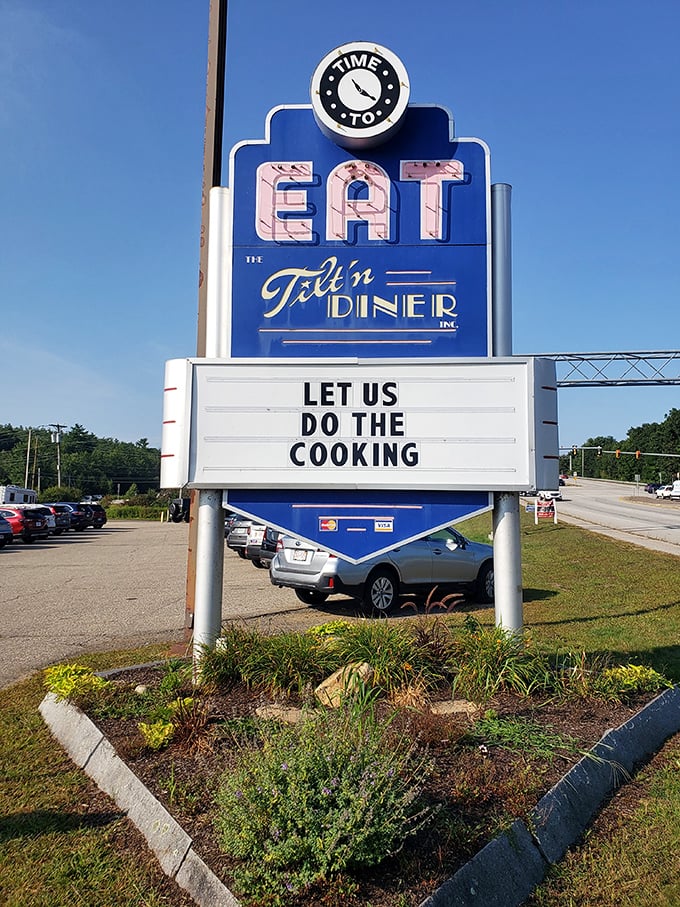 "Let us do the cooking"&mdash;the Tilt'n's vintage sign makes a promise your taste buds will thank you for accepting.