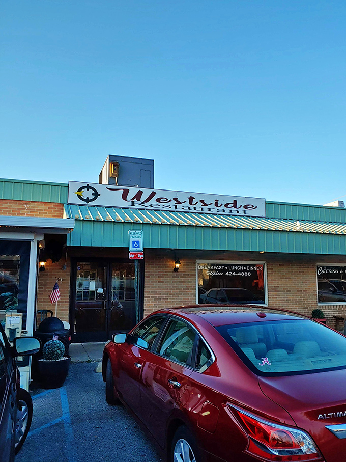The retro sign atop Westside Restaurant glows like a beacon for those seeking refuge from chain restaurant mediocrity.