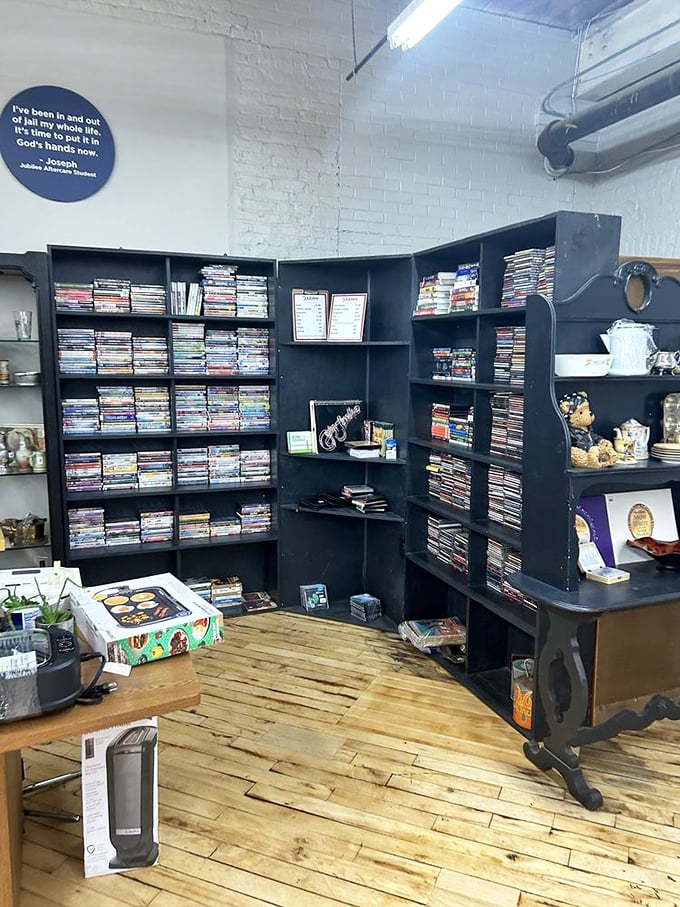 DVD paradise for movie buffs! This meticulously organized media corner houses everything from blockbusters to obscure indie films. Weekend marathon, sorted.