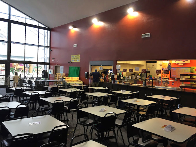 The food court &ndash; where chlorine-enhanced appetites meet their match. Nothing tastes quite as good as a snack after conquering the Pipeline Plunge.