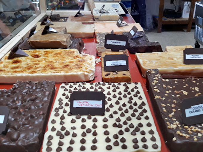Chocolate paradise! These homemade fudge slabs are the kind of souvenir that mysteriously disappears before you reach home.