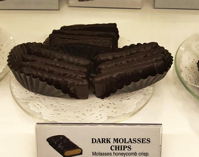 Dark Molasses Chips: where crispy honeycomb meets chocolate in a marriage so perfect it should have its own reality show.