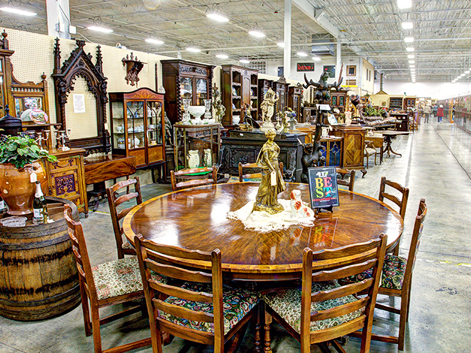 That dining set has hosted more family dinners than you've had hot breakfasts. Now it waits patiently for its next chapter.