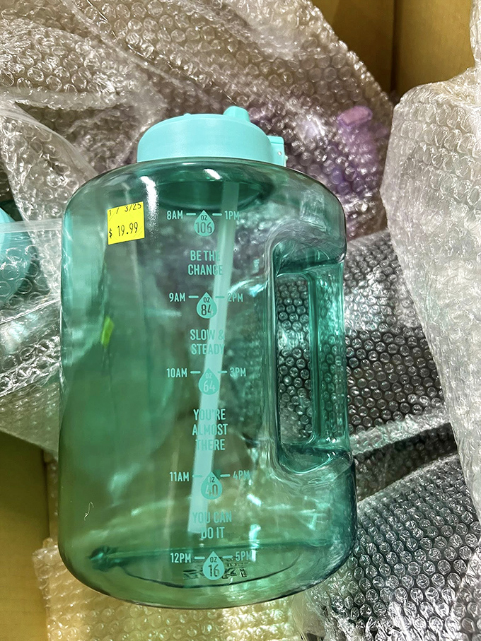 This motivational water jug doesn't just hydrate—it cheers you on throughout the day. "You're almost there" has never been so refreshing.