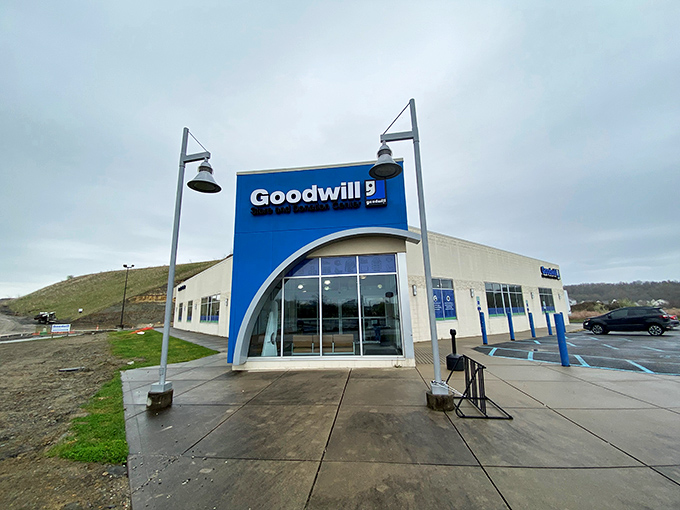 This Goodwill's pristine exterior hints at the organized treasure hunt waiting inside&mdash;no Indiana Jones hat required, though it wouldn't hurt!