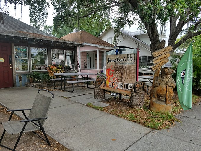 That hand-carved bear might guard the entrance, but he's happy to share the smoky treasures waiting inside this rustic shack.
