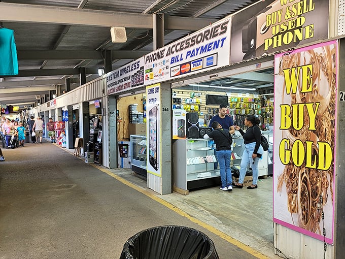 Vendors line the indoor thoroughfare like a neighborhood of tiny specialty shops connected by bargain-hunting opportunities.