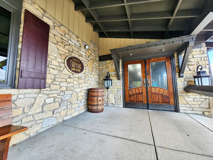 Those wooden doors might as well be portals to childhood memories. Behind them: chicken worth breaking diets for.