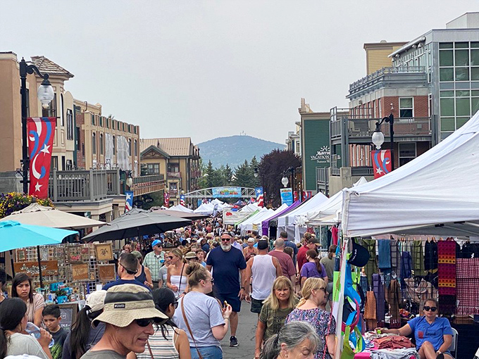 Where Park City locals and visitors collide in a colorful celebration of artisan goods, mountain views, and Sunday funday vibes.
