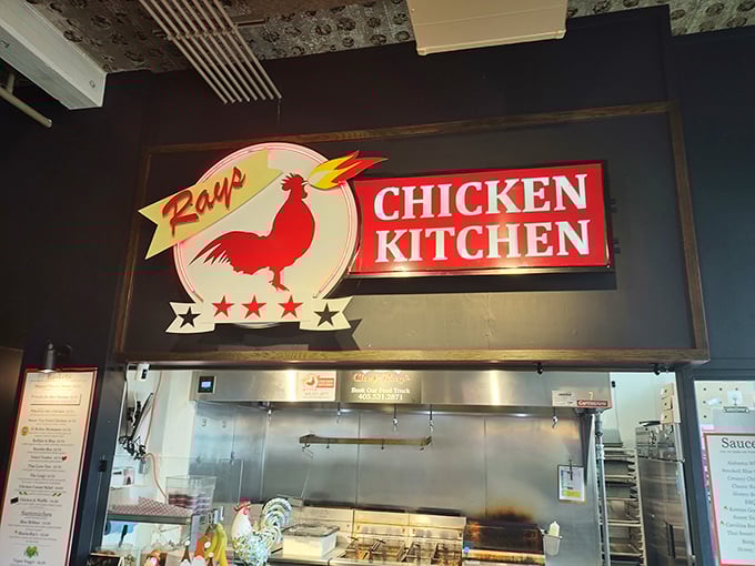 Ray's Chicken Kitchen: Behind this counter, chicken magic happens. The open kitchen is like watching a delicious Broadway show!