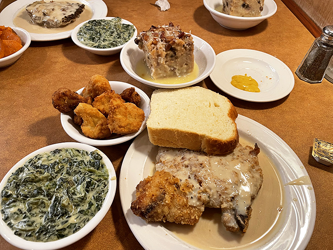 A table that tells the story of American comfort food better than any book ever could&mdash;complete with the happiest of endings in that corner.