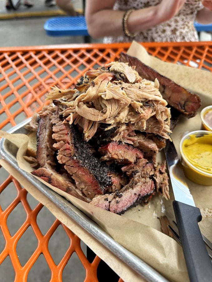 When meat speaks for itself, no fancy presentation is needed. This pulled pork and sliced brisket are making quite the eloquent argument.