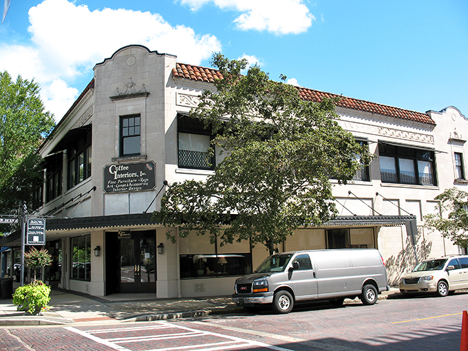 This Spanish Mission-style cornerstone building houses stories and coffee in equal measure&mdash;architectural proof that history needn't be stuffy.