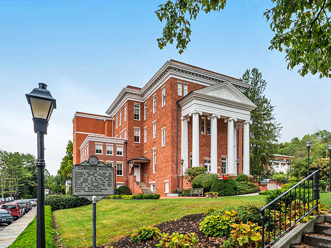 Carnegie Hall stands proud in red brick splendor. One of only four remaining Carnegie Halls still in use worldwide, it brings world-class culture to this mountain town.