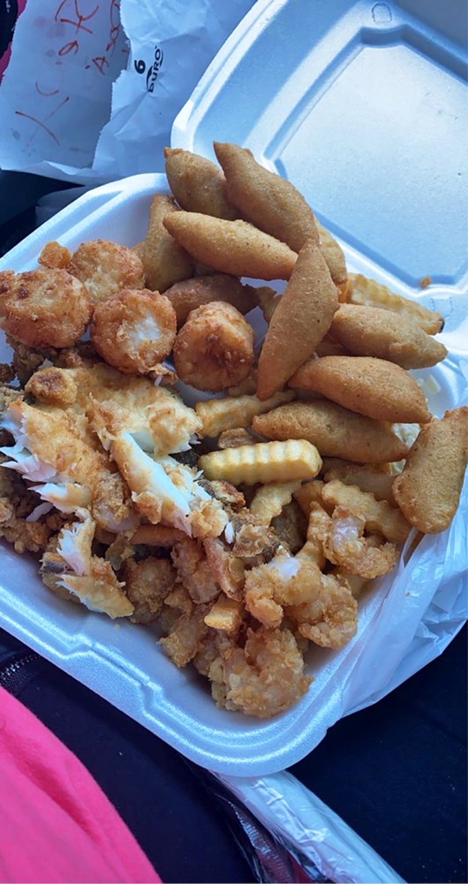 This take-out feast could make a seafood skeptic become a convert. When the fish is this fresh, styrofoam becomes fine china.