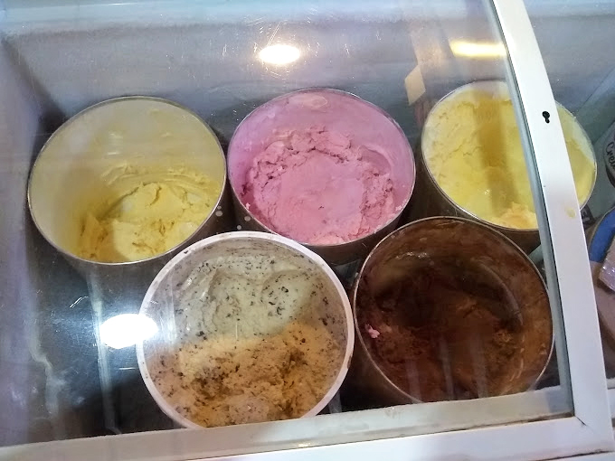 Ice cream in five tempting flavors &ndash; because after conquering the savory buffet, your sweet tooth deserves its own victory lap.