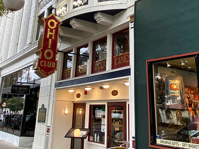 The Ohio Club's historic fa&ccedil;ade whispers tales of gangsters and good times. Al Capone ate here &ndash; but probably not burgers this good.