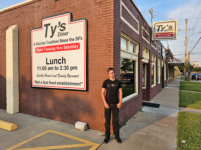 Ty's Diner proudly announces it's "not a fast food establishment"&mdash;and your taste buds will thank them for it.