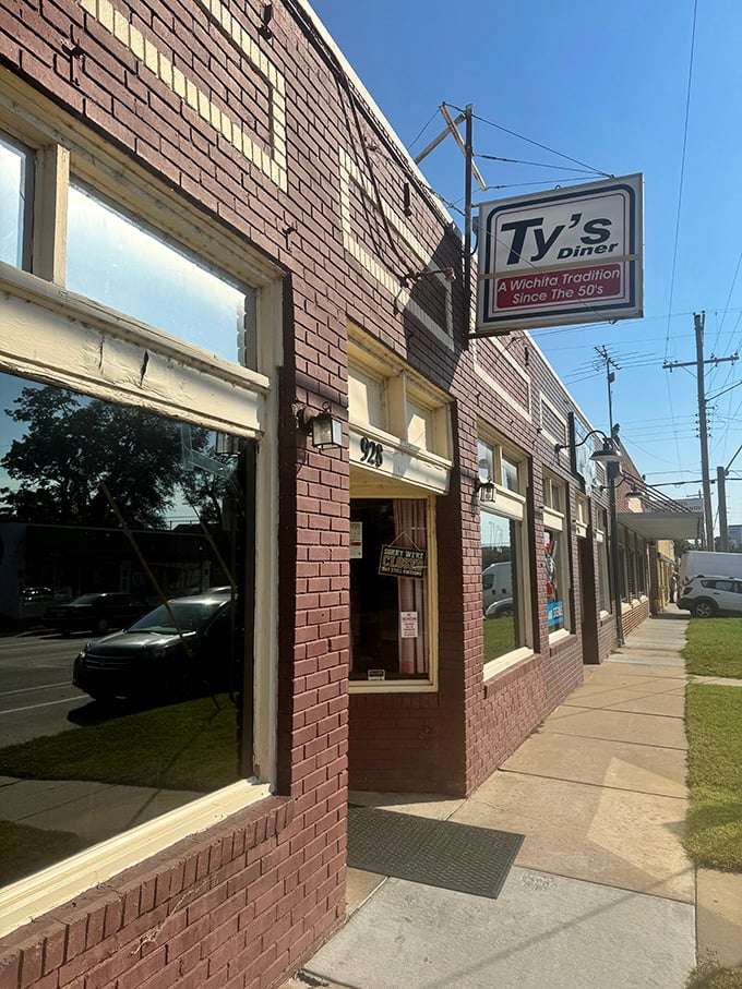 Ty's Diner: This unassuming brick building has been serving burger perfection since "I Love Lucy" was in its first run.