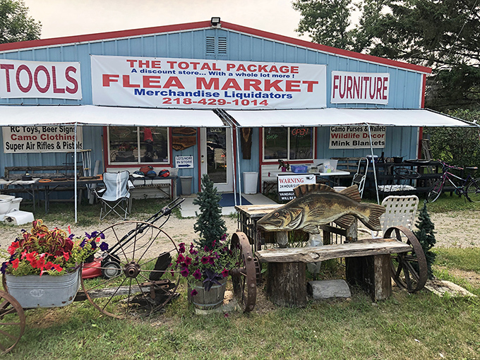 Bold signs promise tools, furniture and surprises. This no-frills market delivers exactly what it advertises &ndash; and then some!
