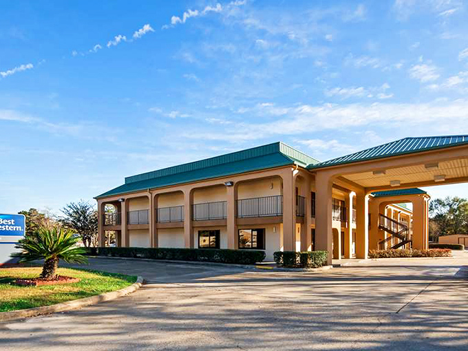 This humble hotel might not win architectural awards, but it offers something better - a gateway to authentic Cajun experiences.