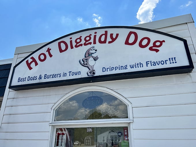The cartoon mascot might be cute, but don't be fooled&mdash;this tiny spot takes its hot dog craft very seriously.