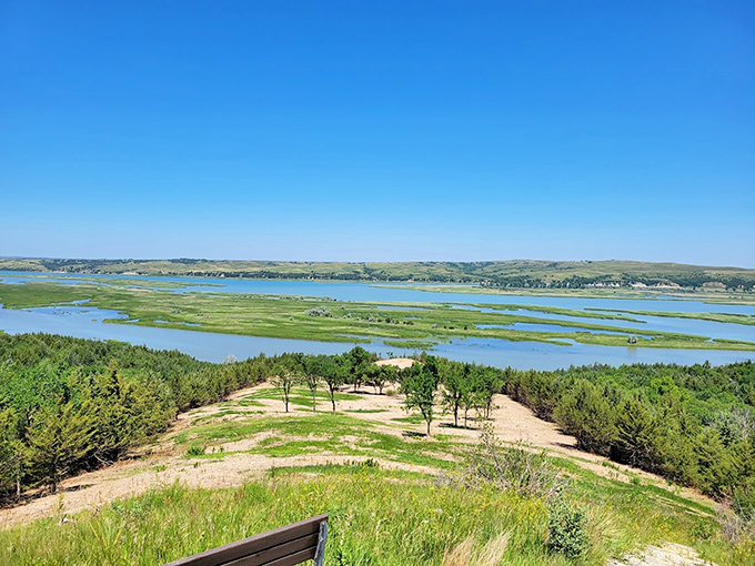 The Missouri River stretches like a blue ribbon through the green landscape &ndash; Mother Nature's perfect gift wrapping.