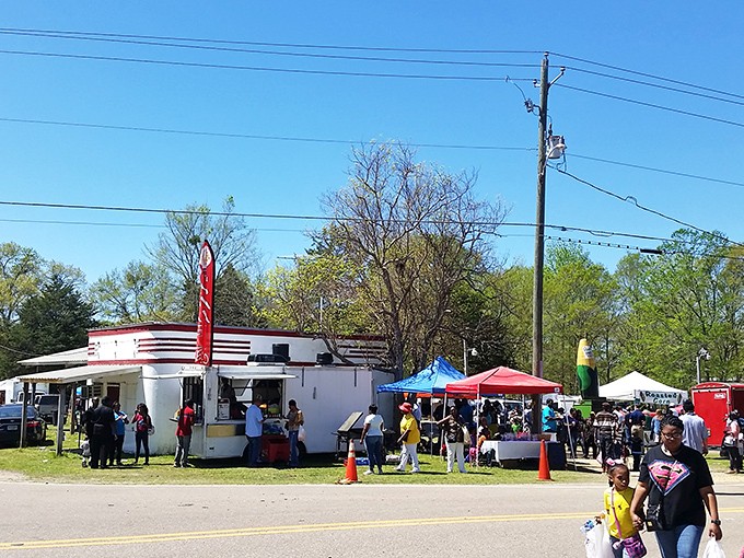 Santuck Flea Market resembles a colorful patchwork quilt of commerce spread across the Alabama landscape.