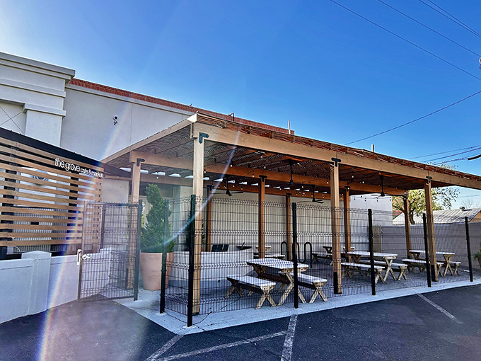 That outdoor patio is calling your name. The Grove combines fresh air with fresher ingredients - lunch perfection!