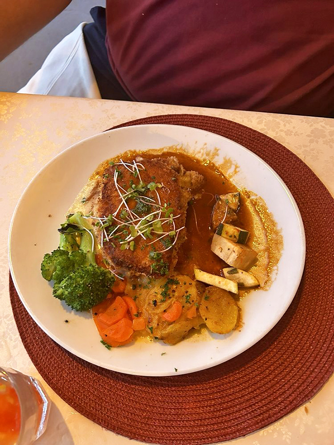 The chicken cordon bleu brings old-school continental cuisine back to relevance, proving that classics never truly go out of style. 