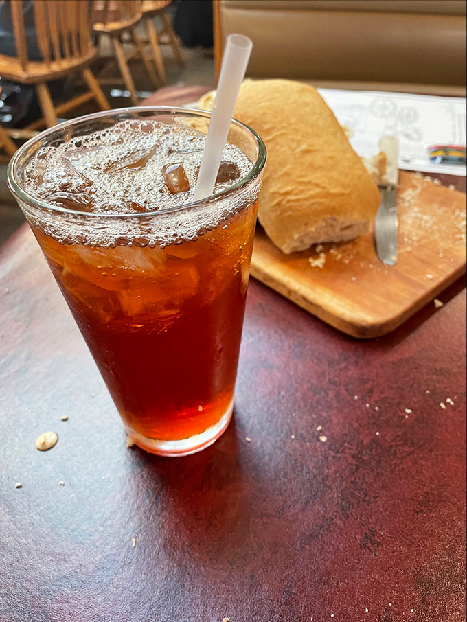 Sweet tea so perfectly amber it could be preserved in a museum. Paired with fresh bread, it's the Midwest's version of wine and cheese.