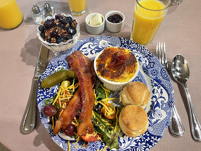 Breakfast at Elmwood isn't just a meal, it's an event&mdash;with crispy bacon, garden-fresh salad, fluffy biscuits, and enough flavor to fuel your Washington adventures.