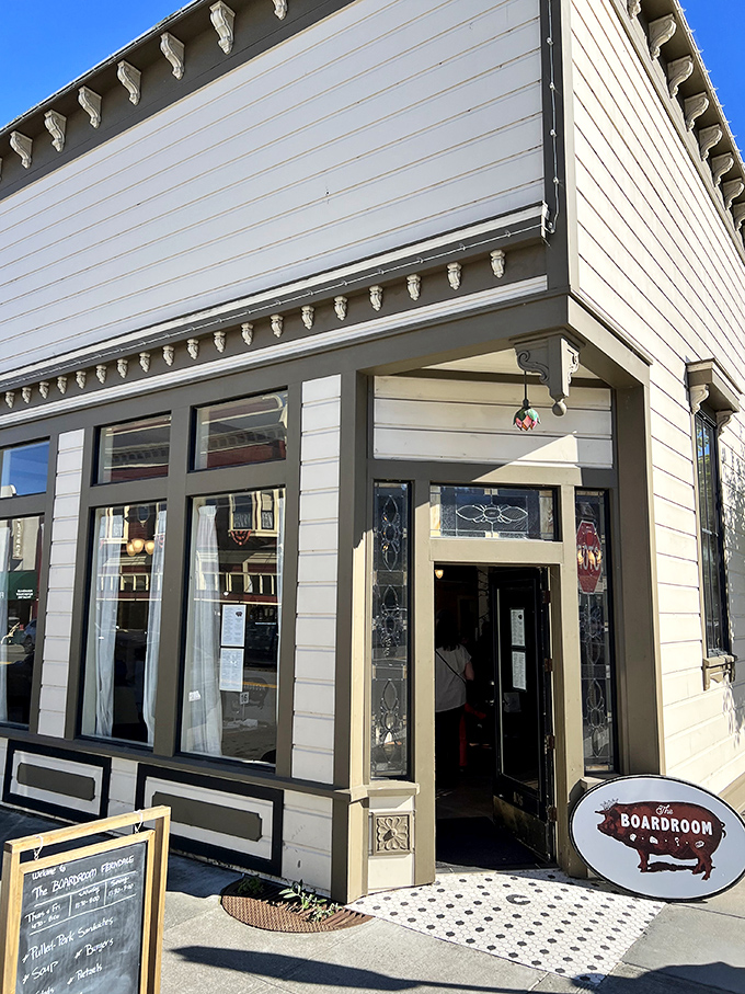 The Boardroom's elegant facade suggests serious business inside&mdash;and that business is seriously good food in a town that takes eating very seriously.