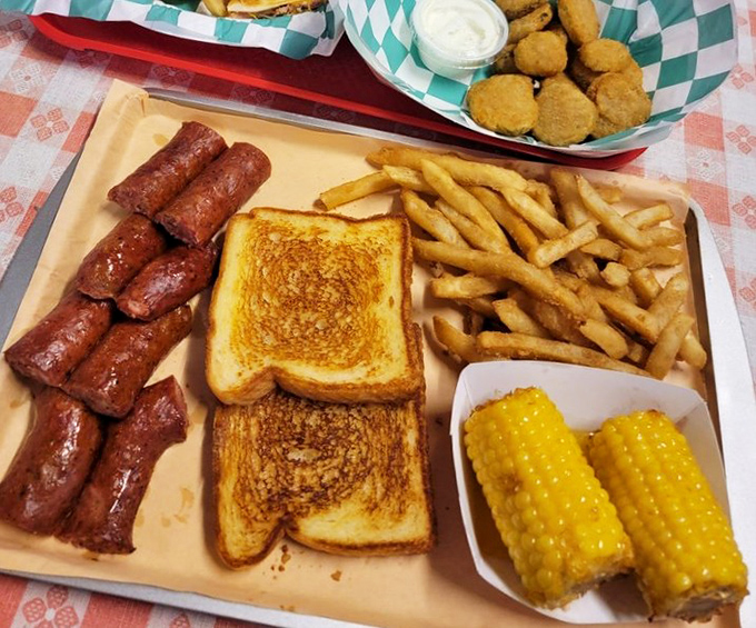 Smoked sausage that snaps when you bite it, alongside golden toast and sweet corn&mdash;this is what summer dreams are made of.
