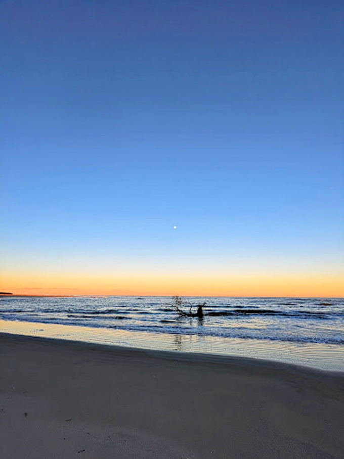 Golden hour magic turns the Atlantic into a mirror for sunset's final bow, a nightly spectacle with no admission fee.