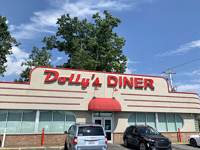 Dolly's Diner: That swooping retro sign isn't just grabbing your attention&mdash;it's grabbing a piece of American roadside history.