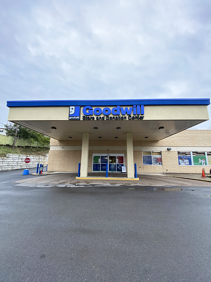 This Goodwill's gas-station-like canopy creates the perfect undercover operation for bargain hunters who take their thrifting seriously, rain or shine.