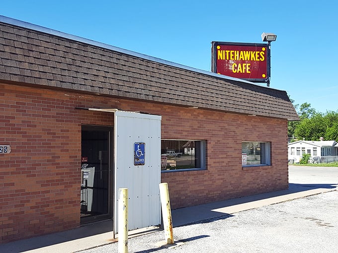 Nite Hawkes Cafe proves that sometimes the most unassuming places hide the most extraordinary breakfast platters. 
