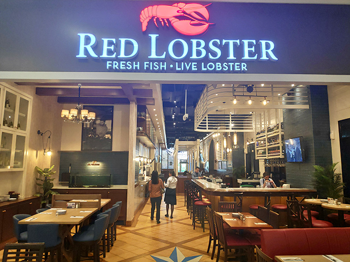 Red Lobster: That iconic sign promises a seafood experience that feels like coming home &ndash; if home had endless cheddar bay biscuits. 