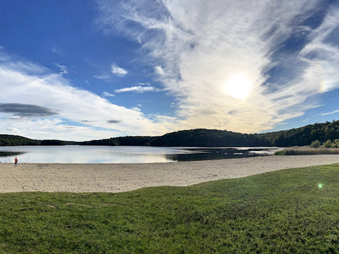 Star-gazing gets serious at Wawayanda's observatory. Who needs Netflix when you can watch the universe's original screening room?