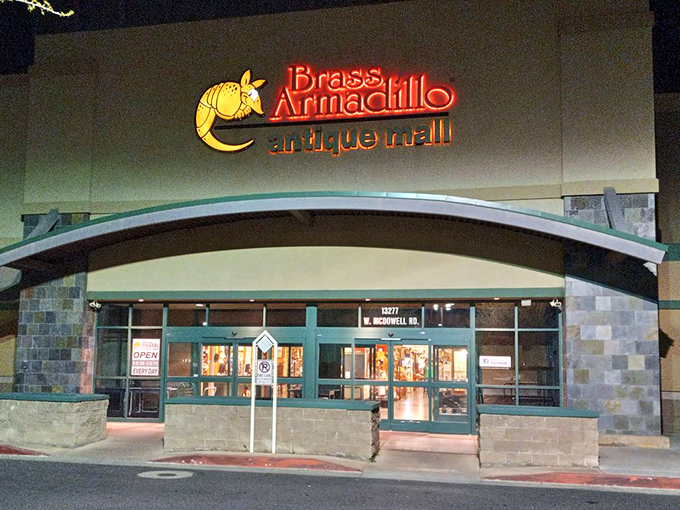 Night transforms the Brass Armadillo into a beacon for night-owl collectors. Those illuminated signs have guided many to their perfect find.