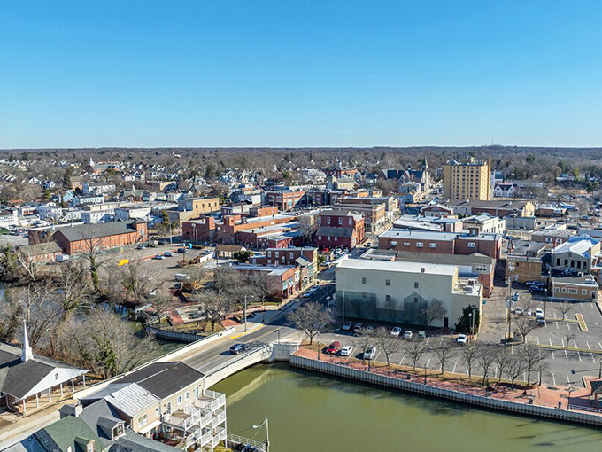 Bridgeton: River views and historic charm without the historic price tag. Your wallet will thank you for discovering this gem.