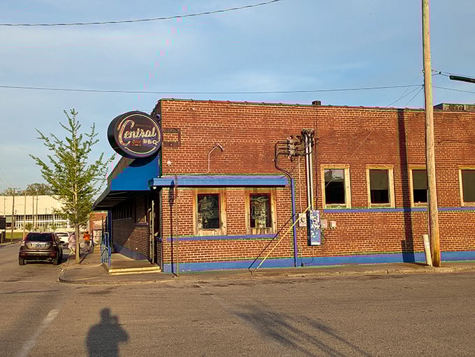 The blue neon sign means you've arrived at BBQ paradise. Central's Memphis-style magic happens behind these brick walls. 