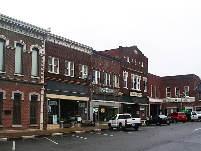 The heart of Gallatin proves that retirement paradise doesn't require a fortune. Affordability with character!