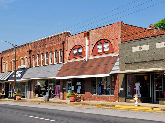 This street view of Guntersville hints at the town's perfect balance of preservation and progress &ndash; like finding Wi-Fi in a historic library.