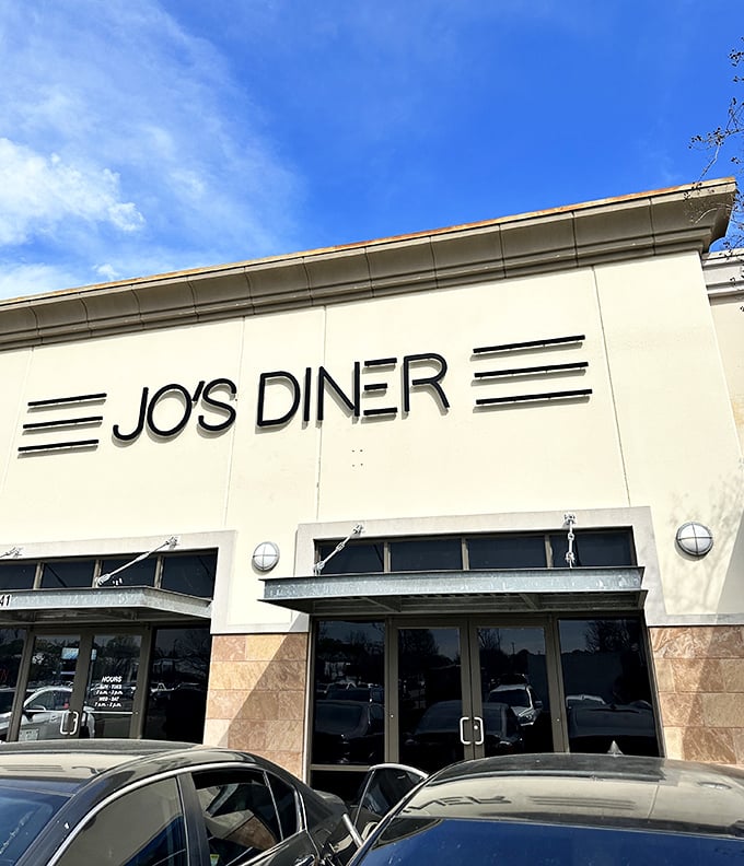 That tree outside Jo's Diner has witnessed thousands of satisfied customers waddling out after "just one more biscuit" for longer than it cares to admit. 