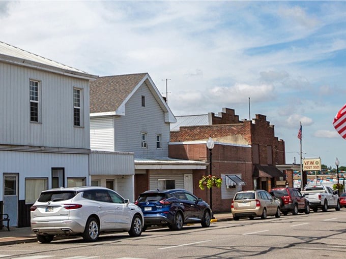 Small-town charm flows through Washington's streets, where your Social Security check buys not just necessities but peace of mind.