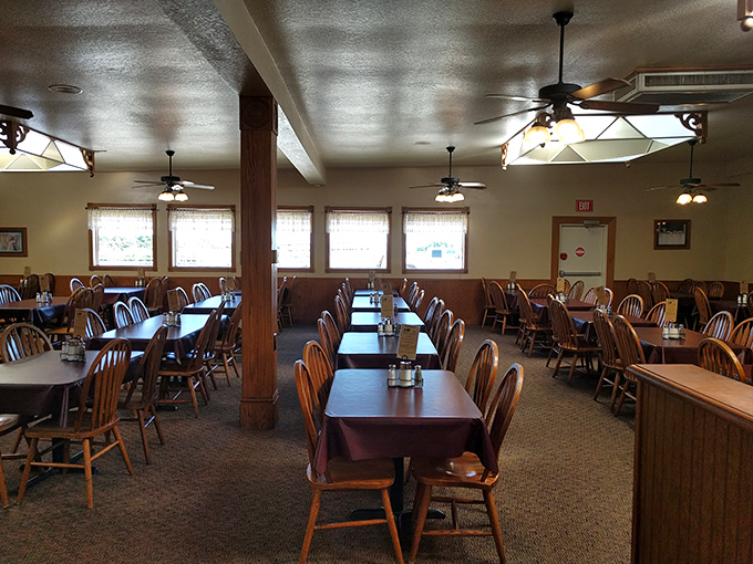 The dining room&mdash;where strangers become neighbors and calories don't count. Those ceiling lights have witnessed countless "mmm" moments.