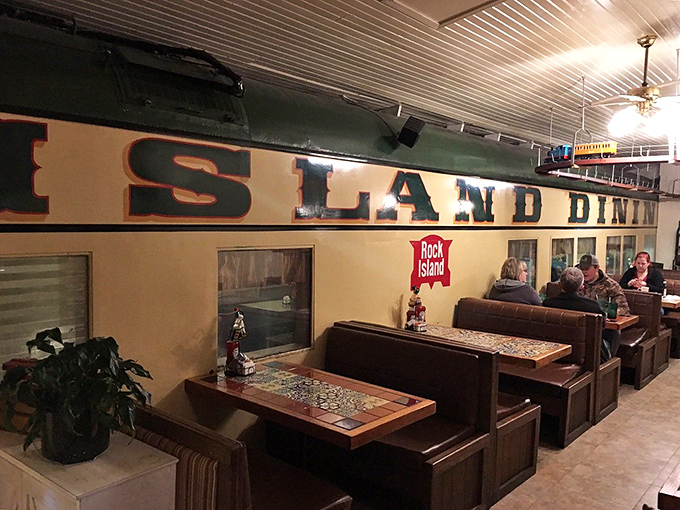 "Island Dining" proclaims the wall, and who are we to argue? This cozy corner feels miles away from everyday worries.