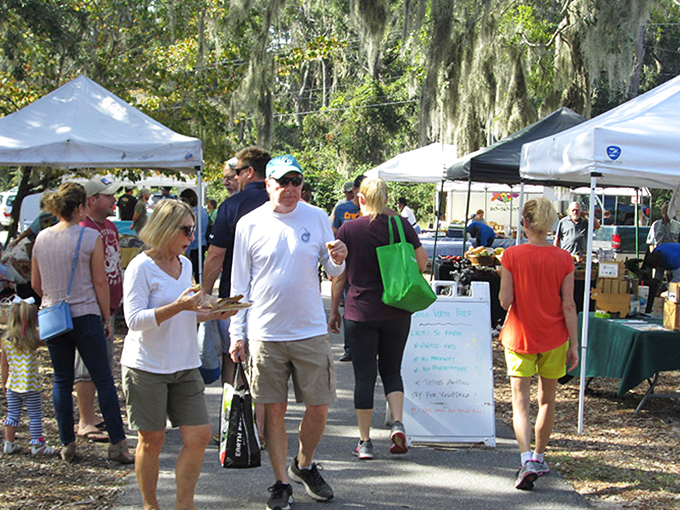 Local markets in Beaufort aren't just shopping&mdash;they're social events where recipes are swapped as frequently as neighborhood news.